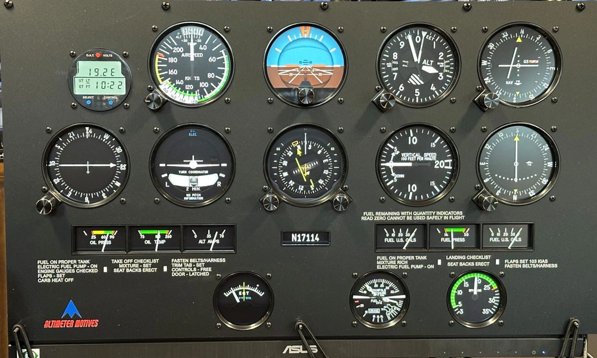 Piper PA28 Instrument Panel Overlay w/Software