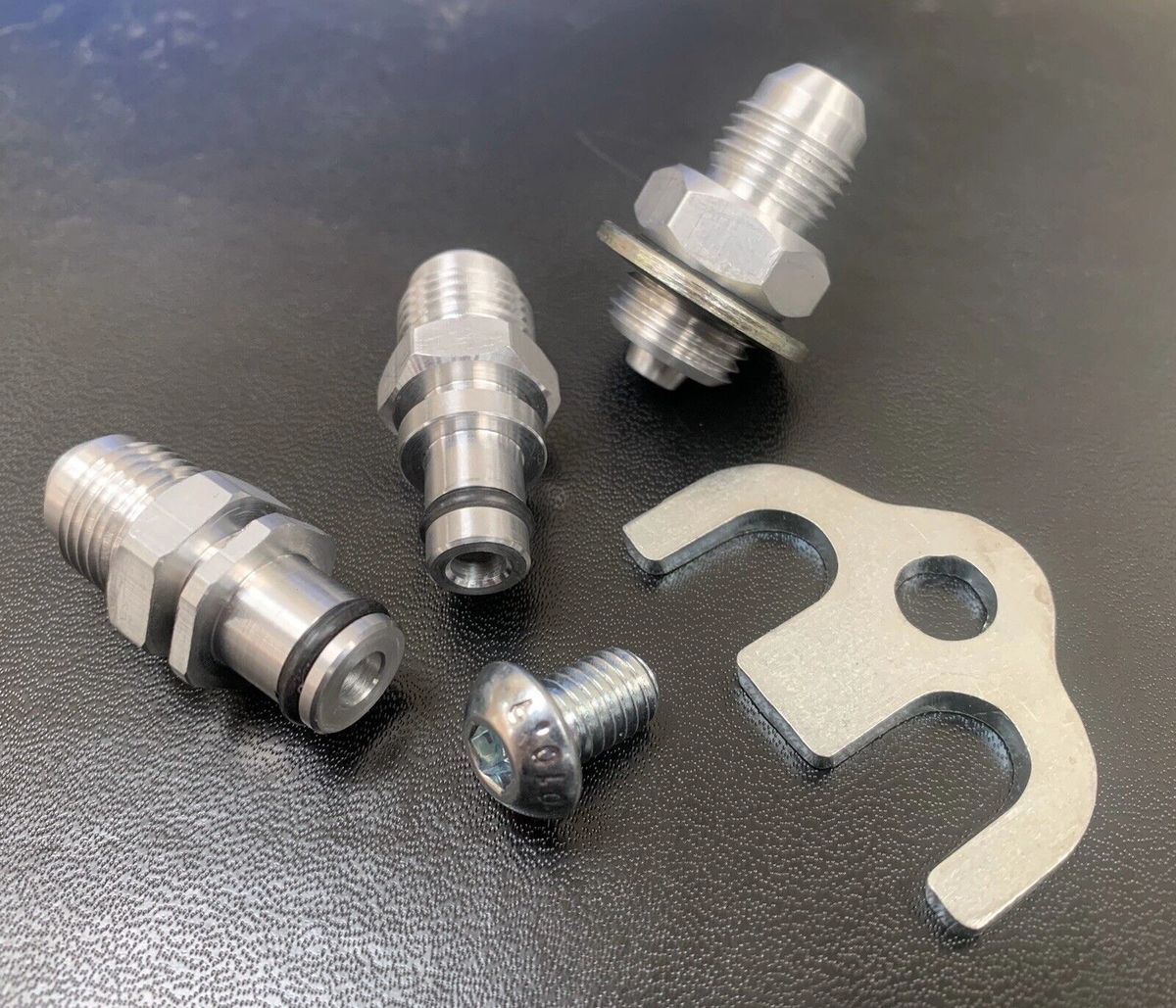 MK1 focus AN6 power steering rack adapter set