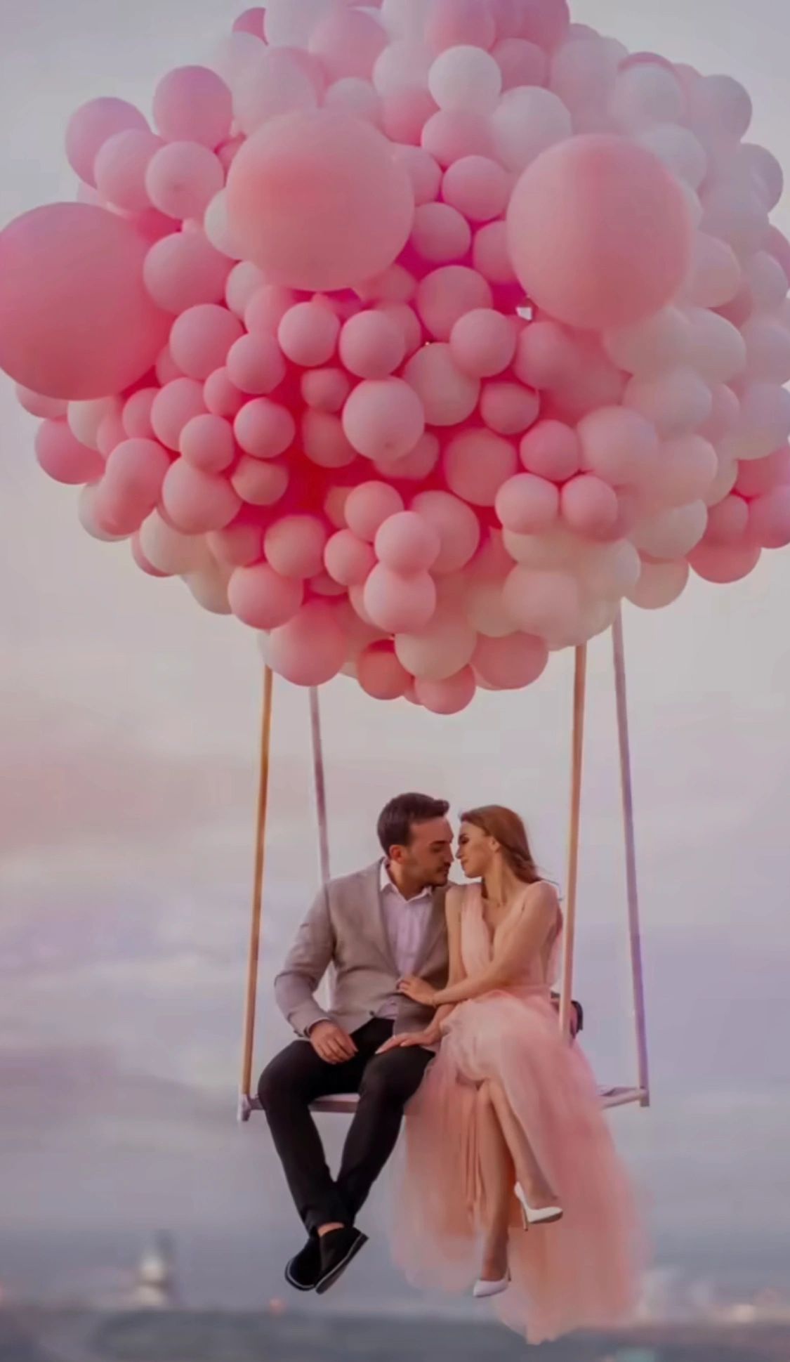 Balloon Towers | Beyond Balloons Canada