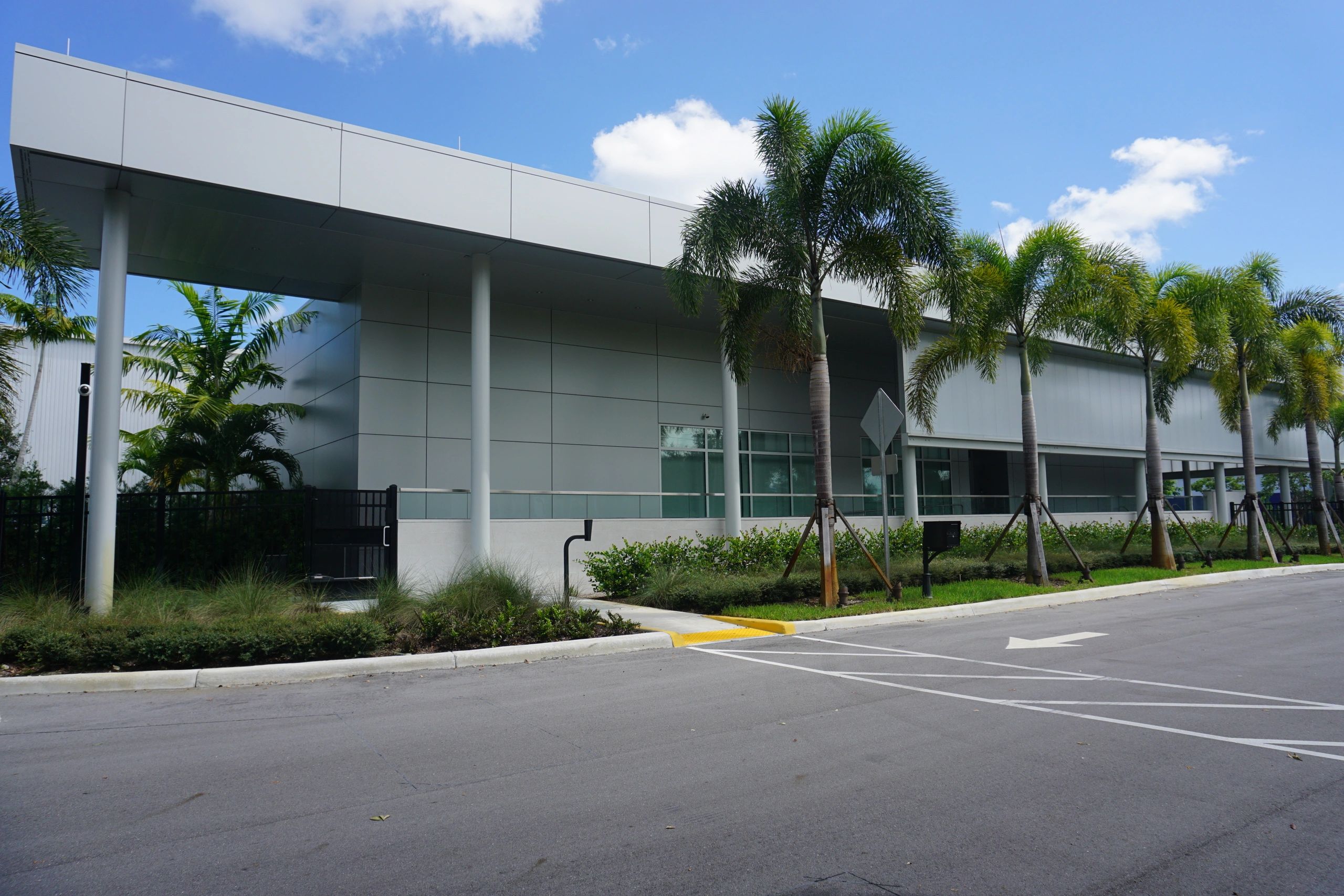 Alasur Interior Corp. - ACM Panels, Modern Façades