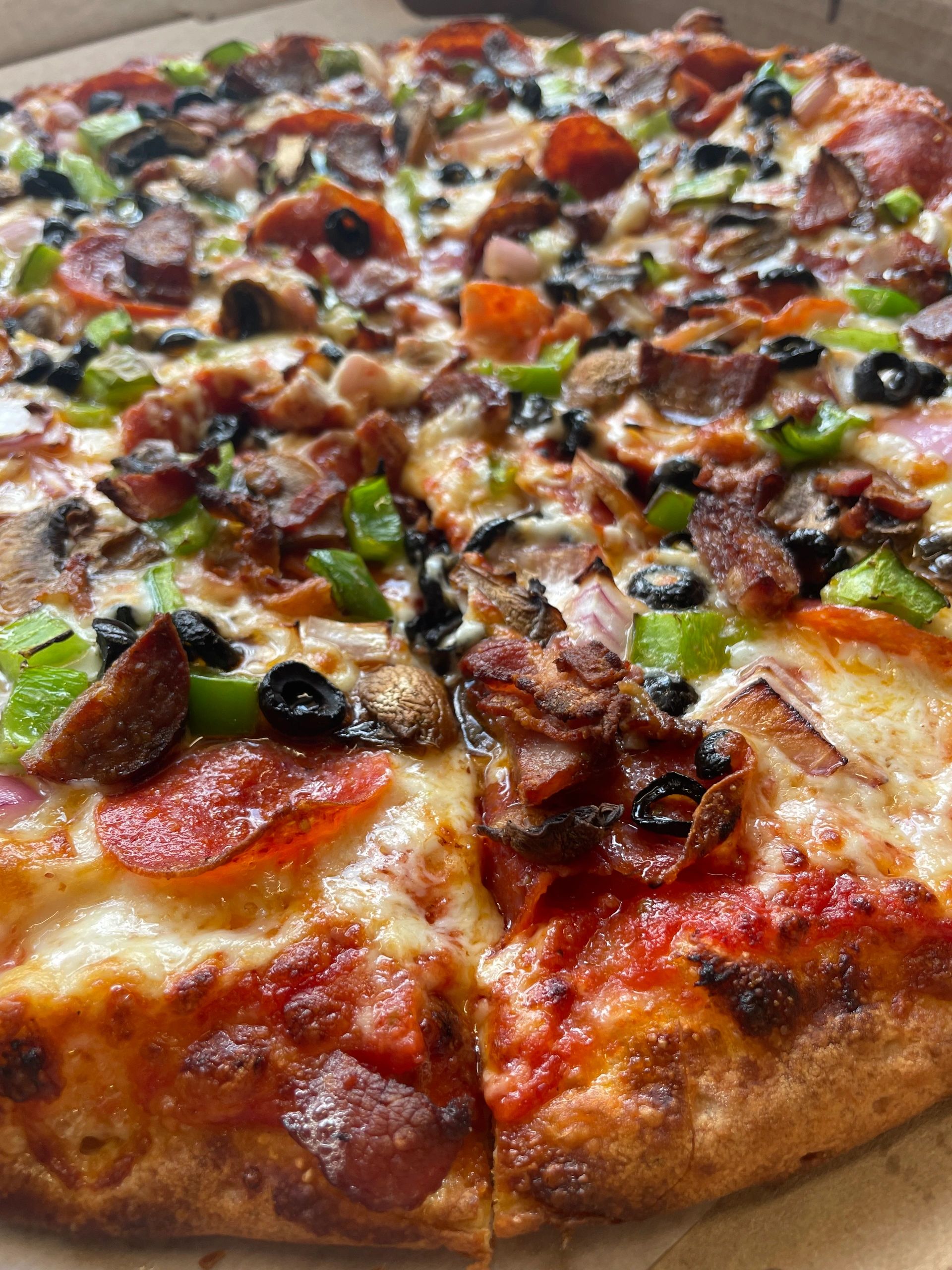 MC's Pizza - Pizza,subs,, Pizza Delivery, Pizza, Burgers