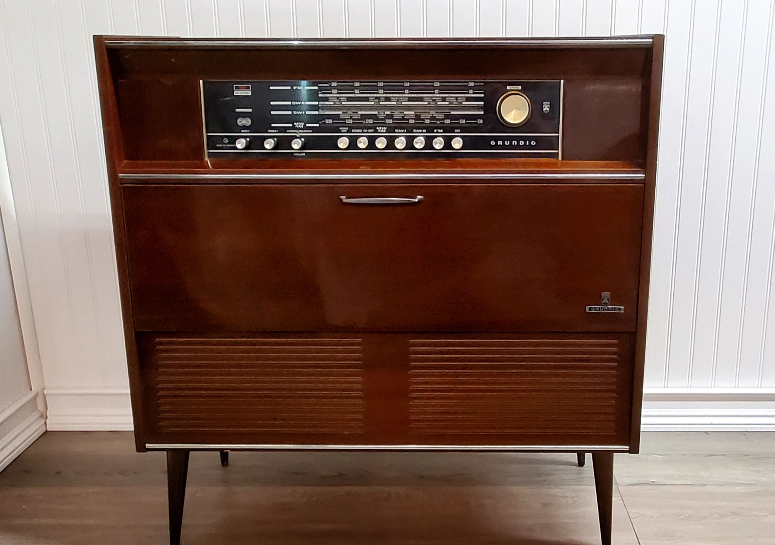 Mid-Century Modern Audio Restoration Experts | OPKS Vintage Audio