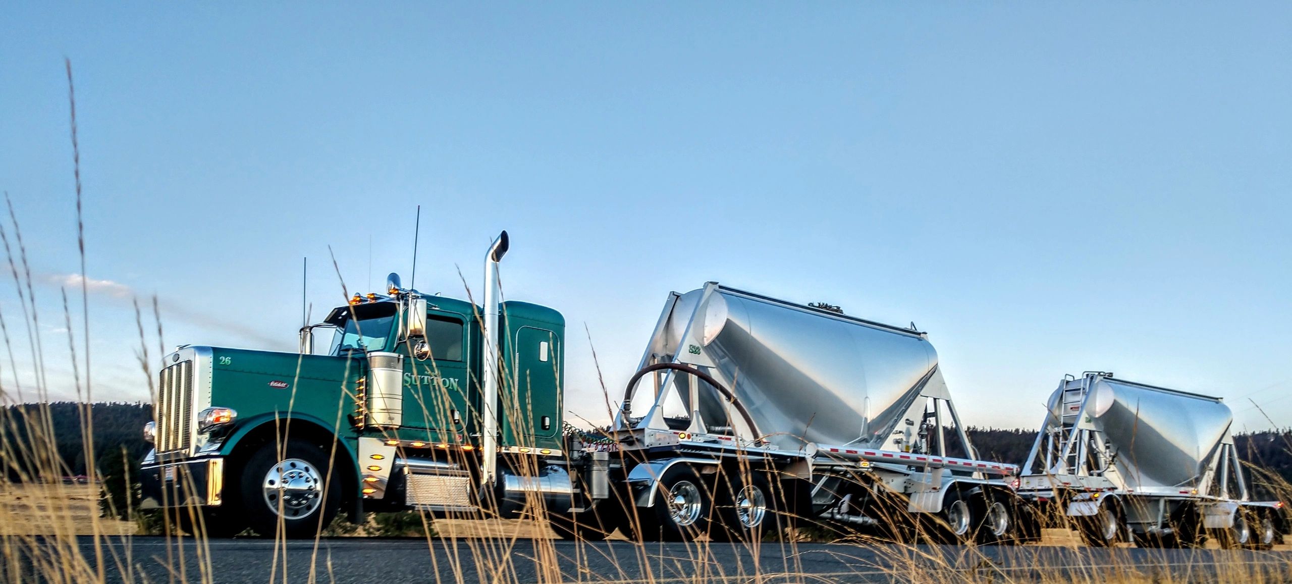 Sutton Trucking LLC - Trucking, Commodity, Transport