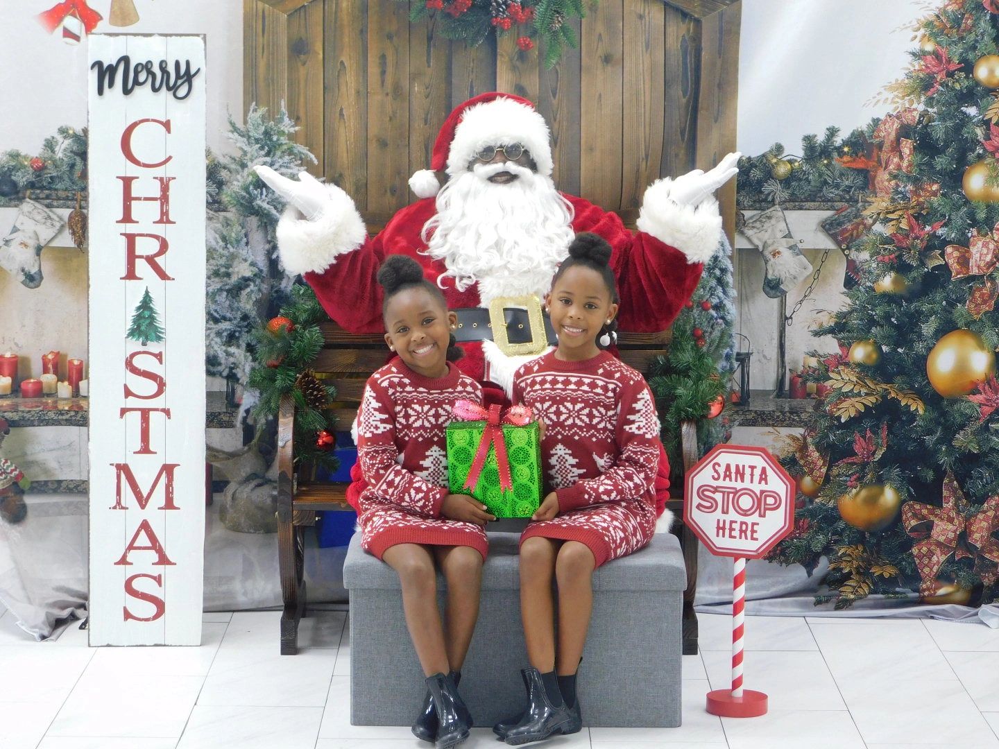 Black Santa Experience: Photo Sessions