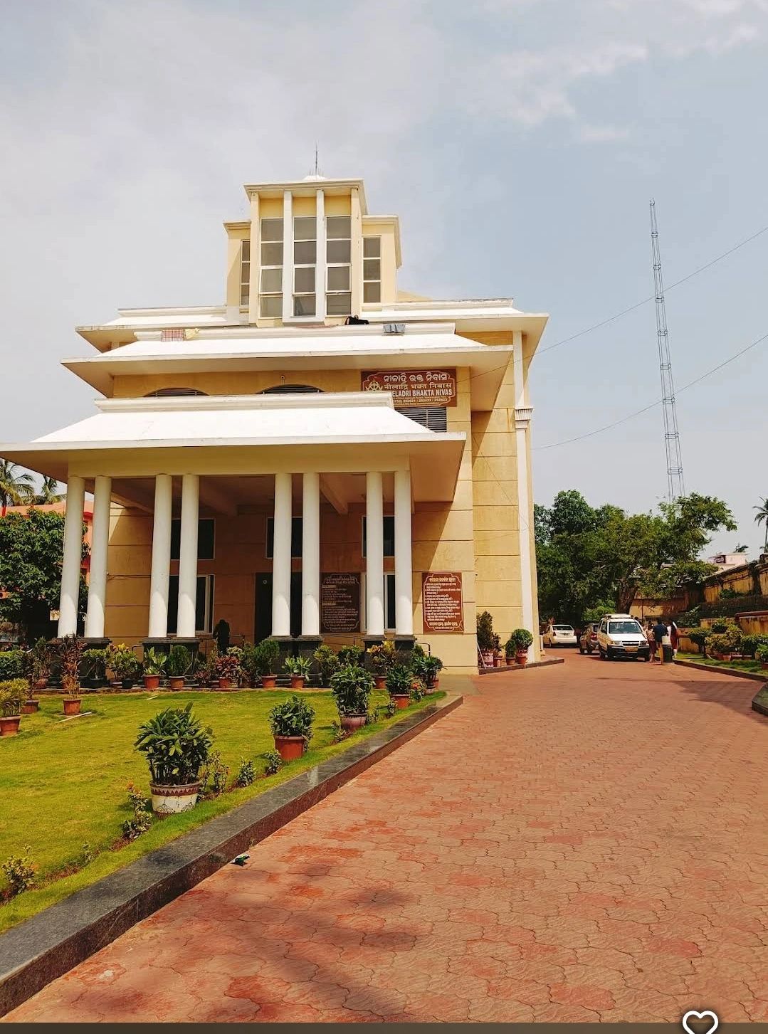 Nilachal Bhakta Nivas Puri 8000029912