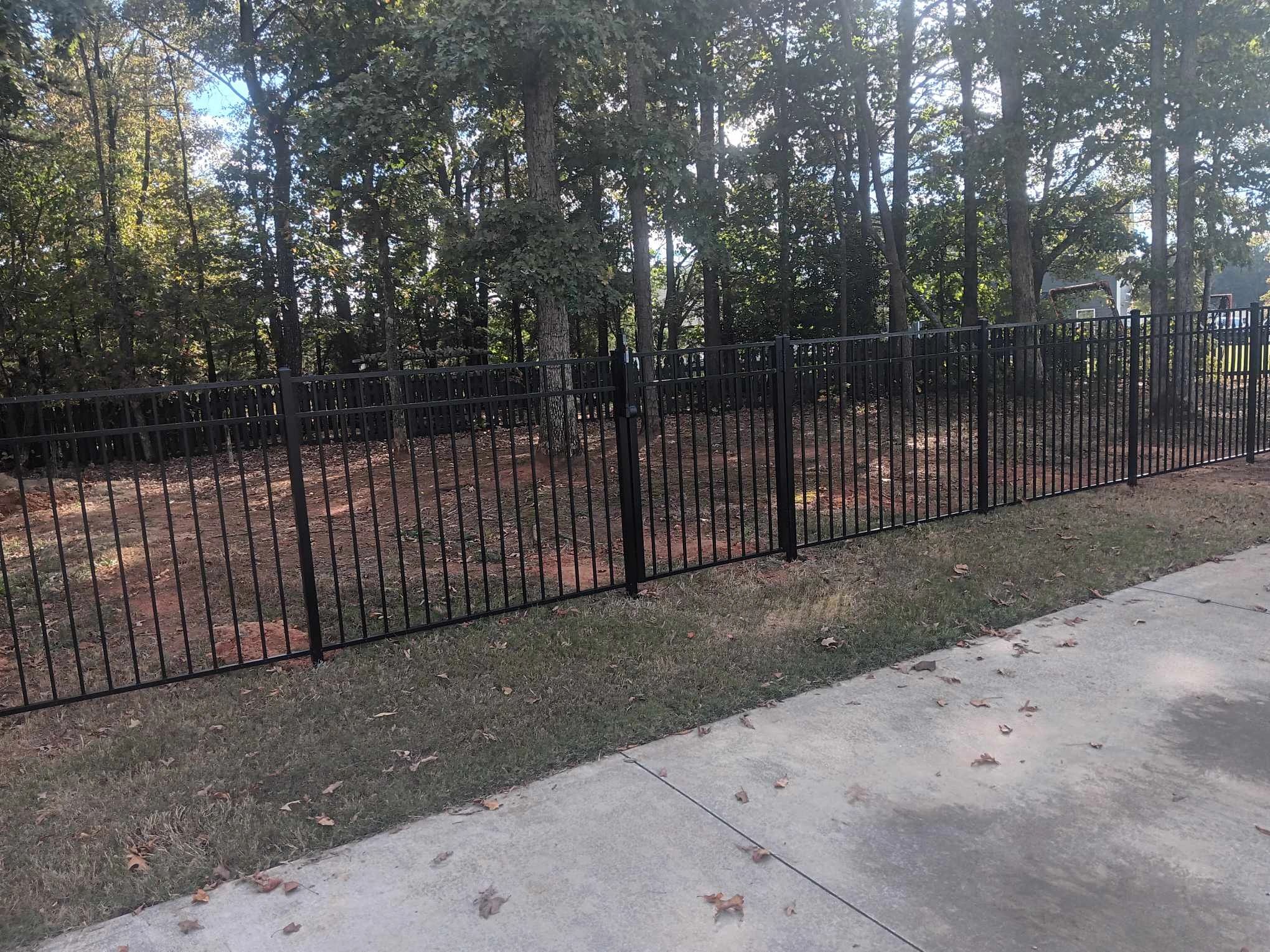Cole Fence Roebuck SC - PVC Fence Installation, PVC Fence, White PVC ...