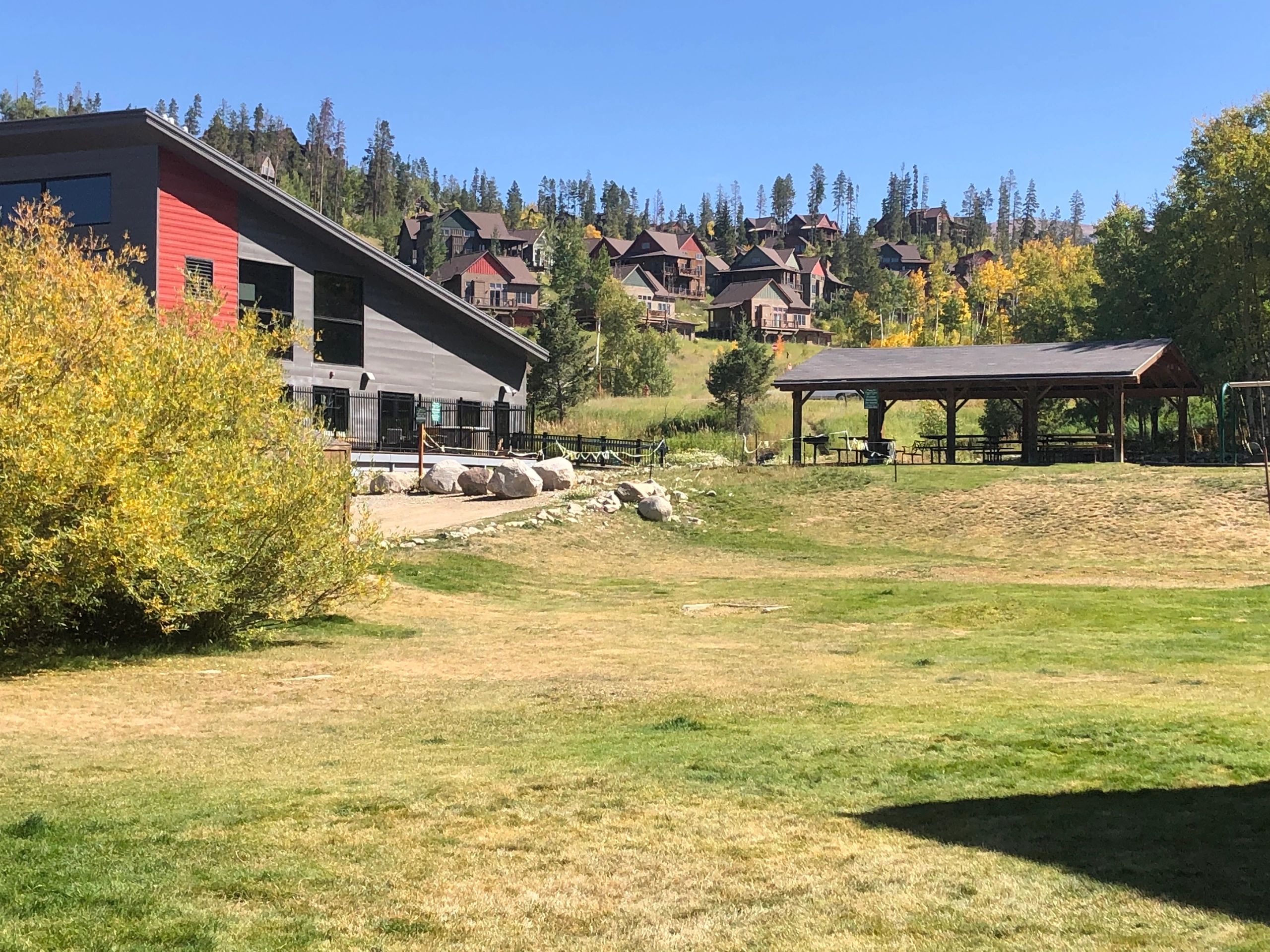 Amenities | Hi Country Haus Community Improvement and Recreation ...