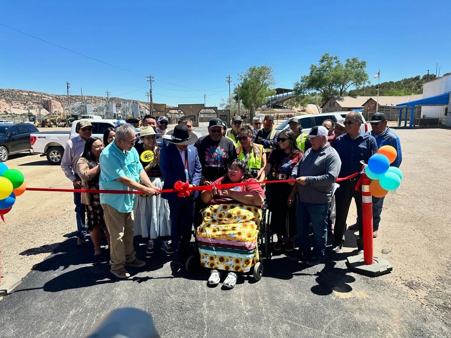Navajo DOT commemorates ribbon-cutting ceremony