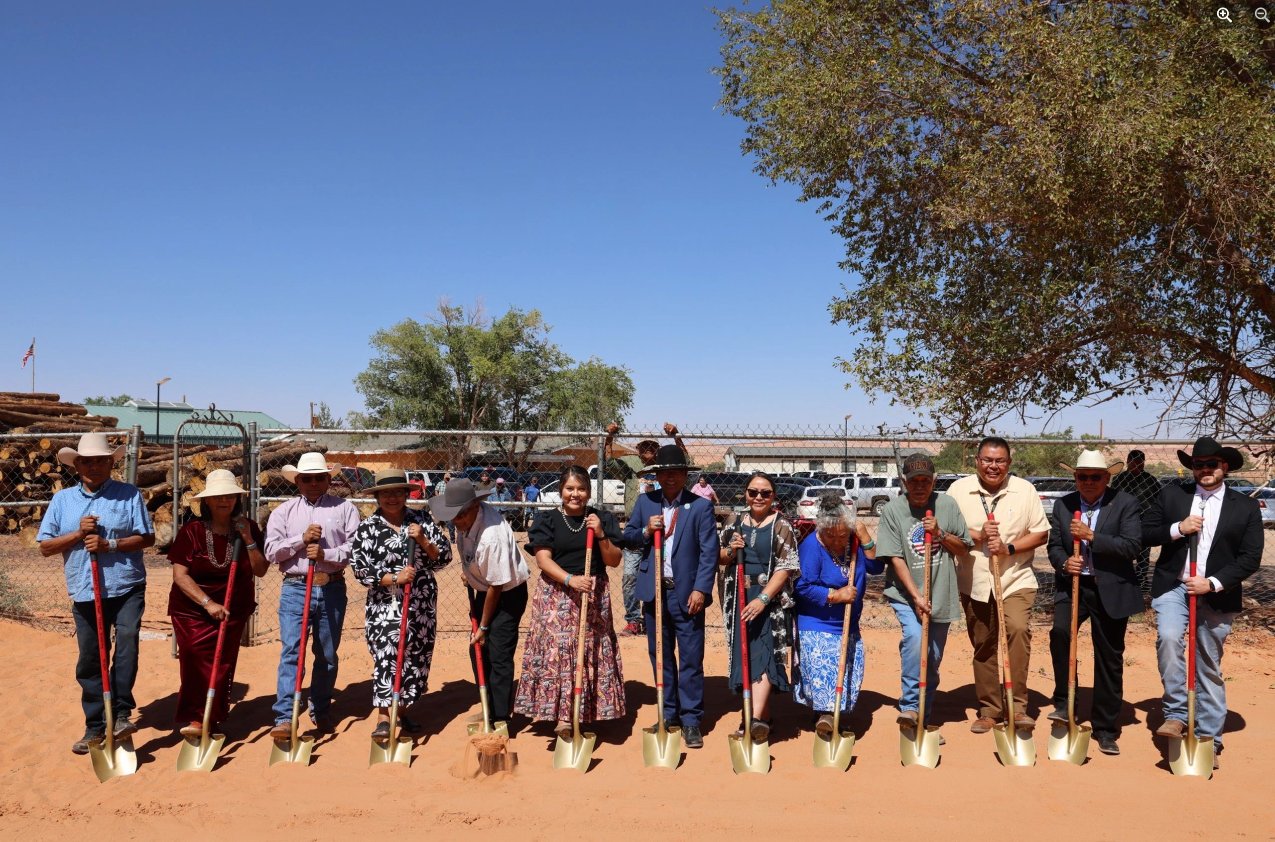 Navajo DOT celebrates ground breaking in Dennehotso