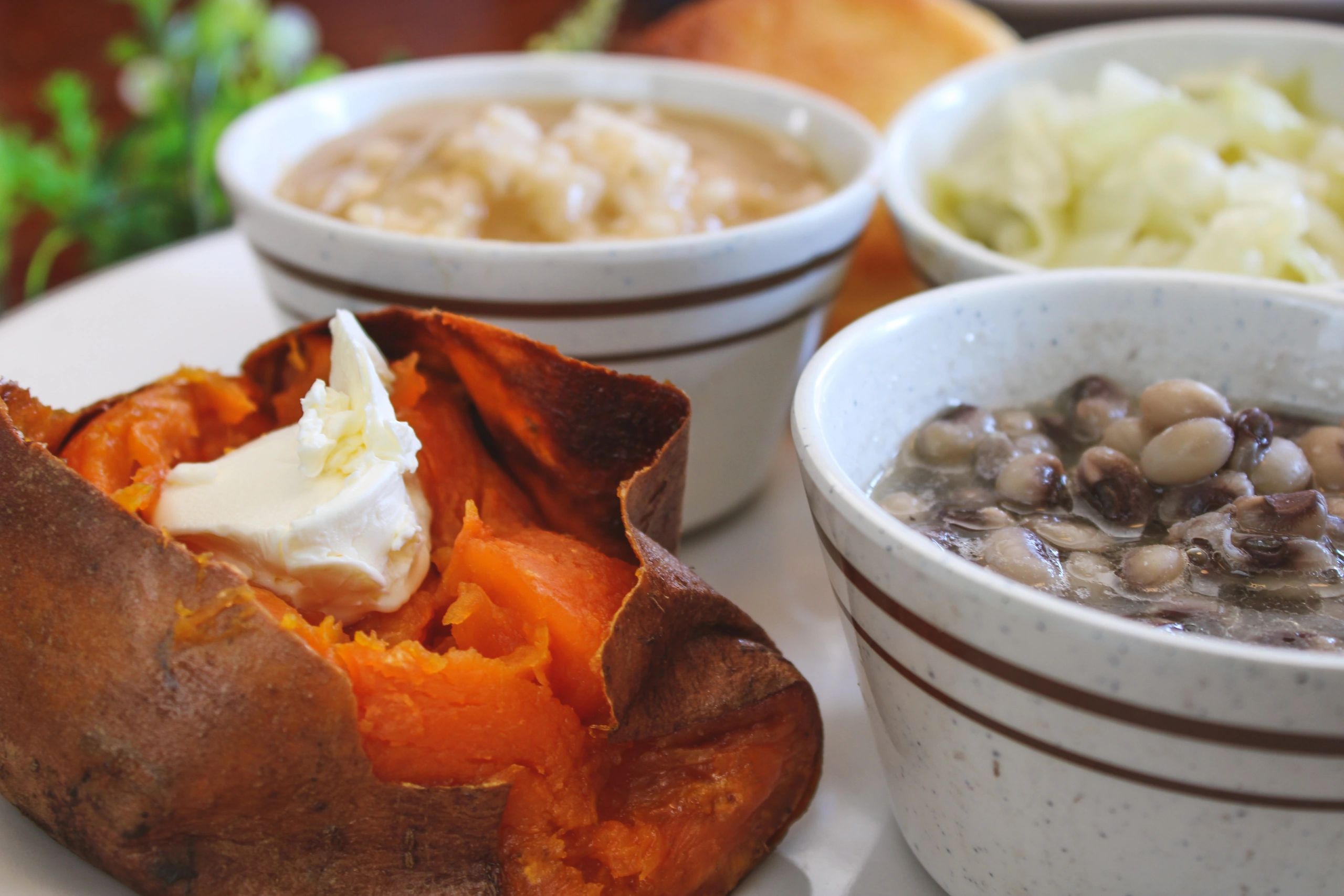 Pearl's Diner - Southern Food, Restaurant, Blue Plate Options