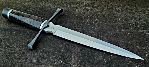 Colorado Custom Leather & Blades - Custom Knives and Leather