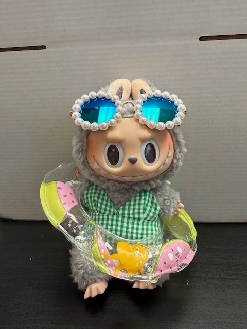 Labubu Summer Fit! with Labubu Inflatable Floaty!