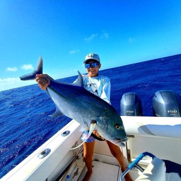 Bora Bora Fishing Charters | Hunt for Big Marlin