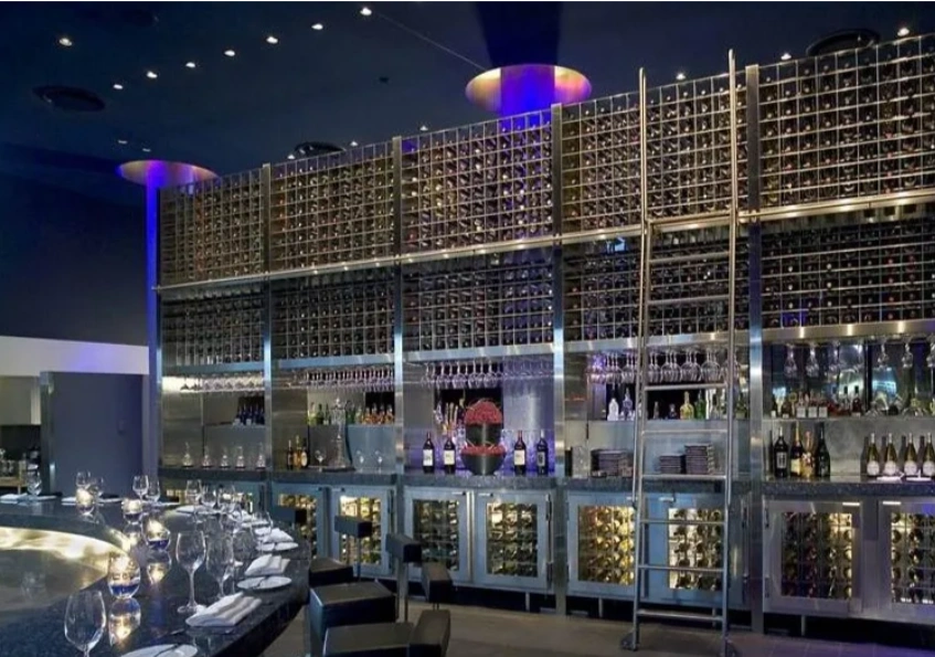 FOOD SERVICE SOLUTIONS MANAGEMENT - Menu Development, Chef