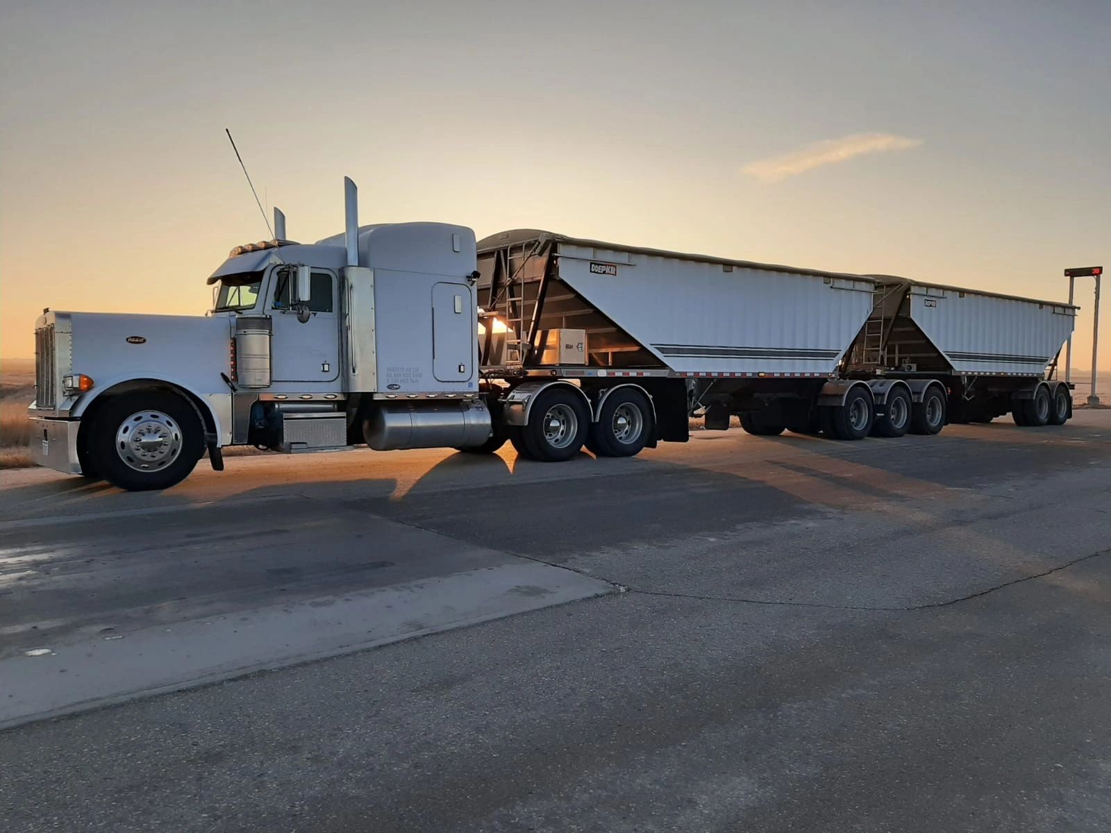 Bulk Transport - Trucking, Grain