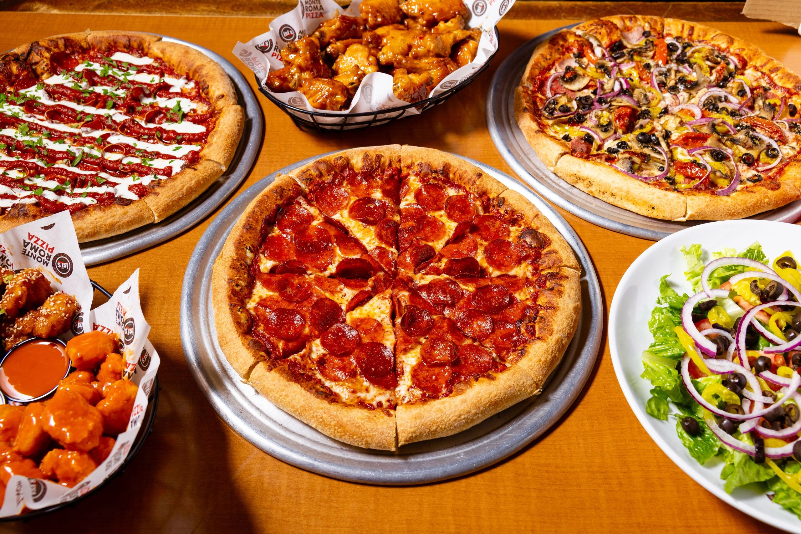 Authentic Italian Pizza at isi's Pizza