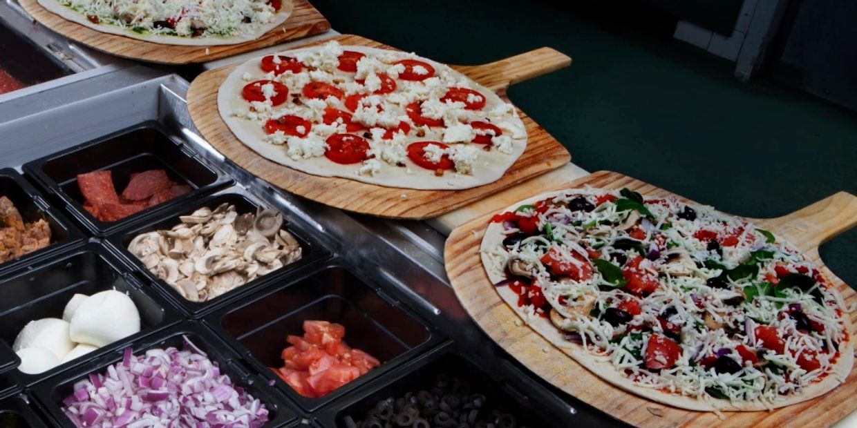 Pizza, Pizza Near Me - AFTER HOUR PIZZA - Las Vegas, Nevada