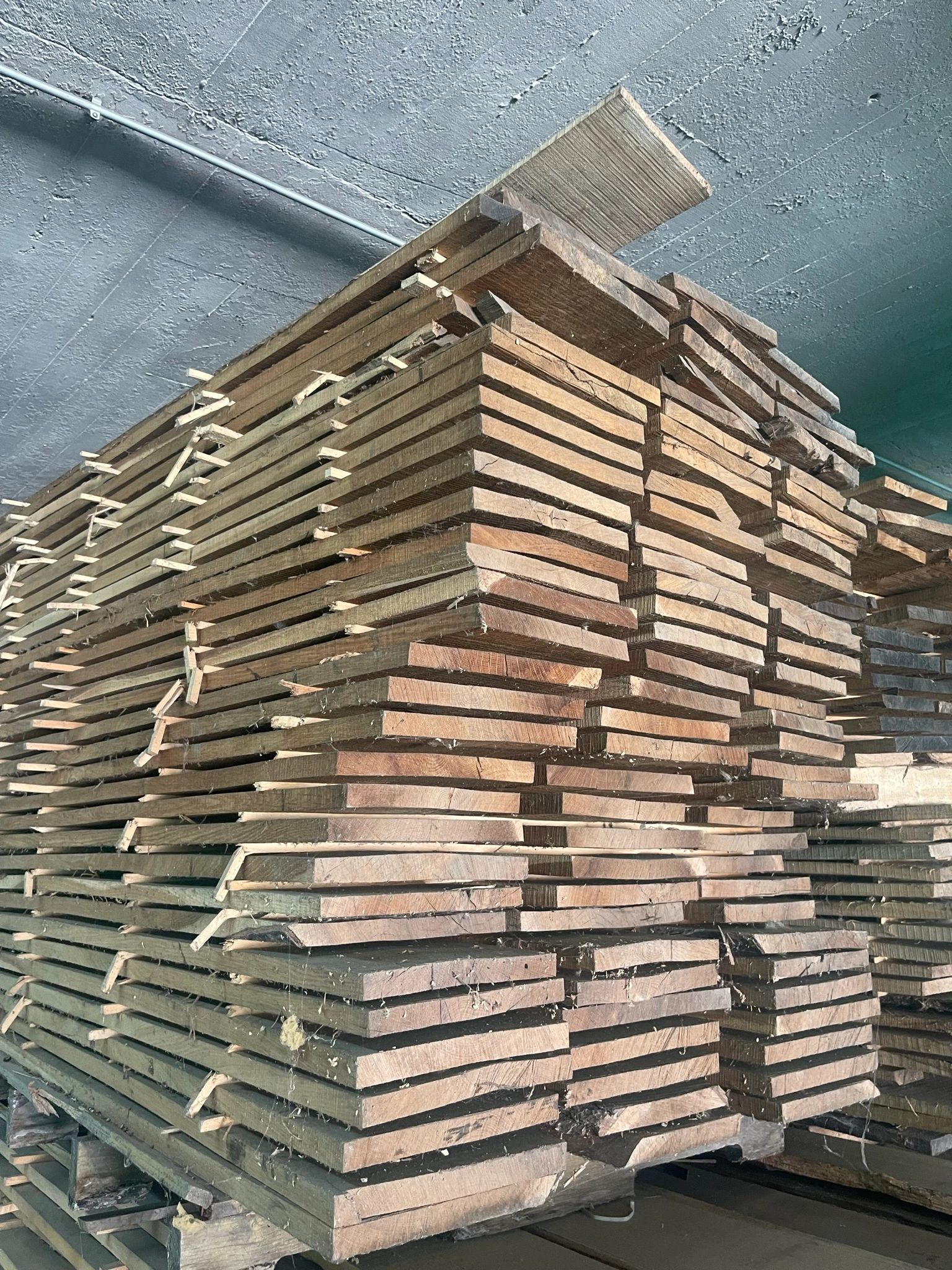 Lumber Yard, Live Edge Wood, Hardwood Lumber and Firewood - Dendro ...