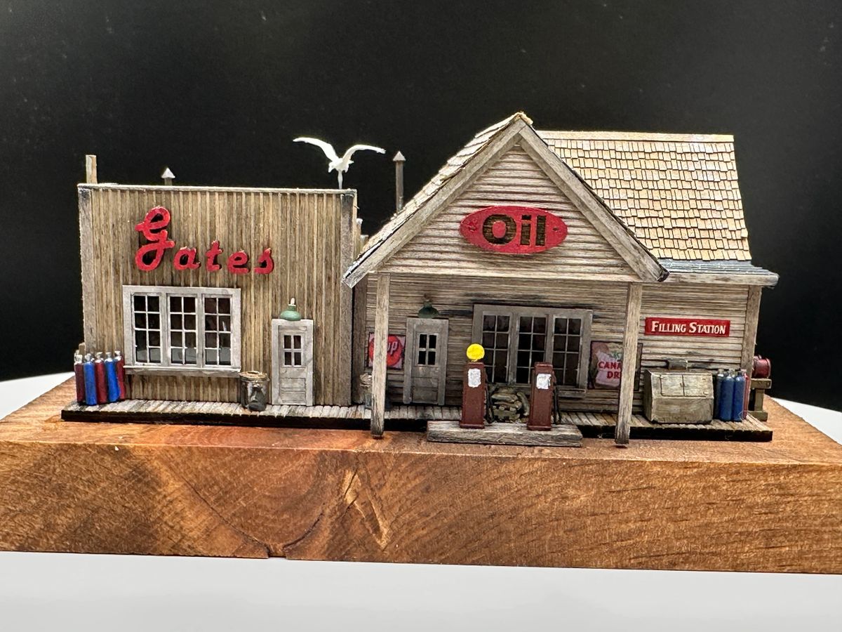 Gates Oil HO Scale MCM-051HO