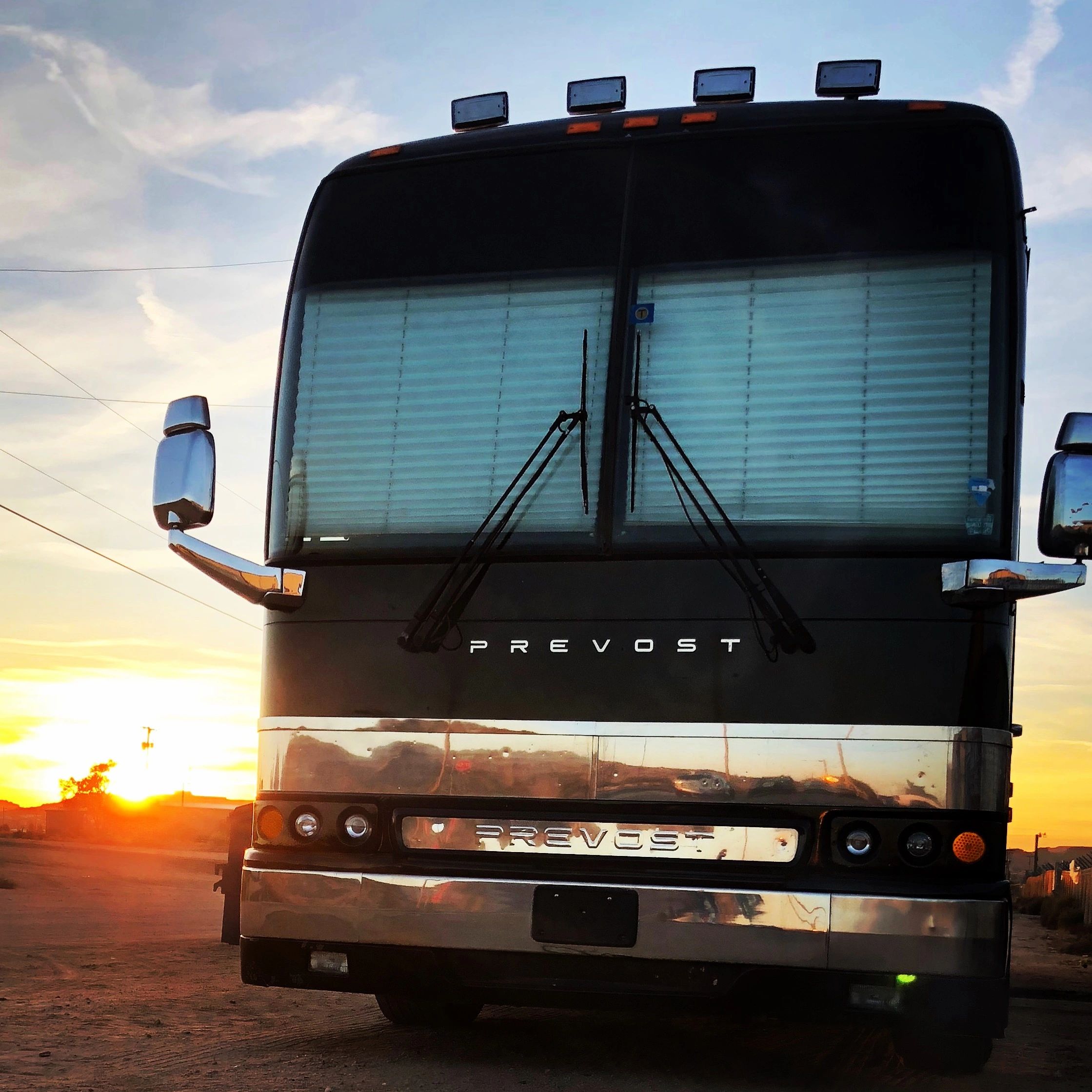 Fields Coach - Tour Bus Rental, Tour Bus, Band Tour Bus