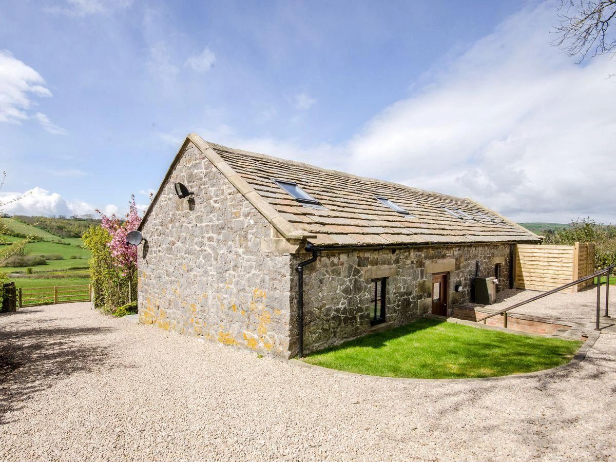 Valley View Barn - Derbyshire Cottage, Peak District Holiday