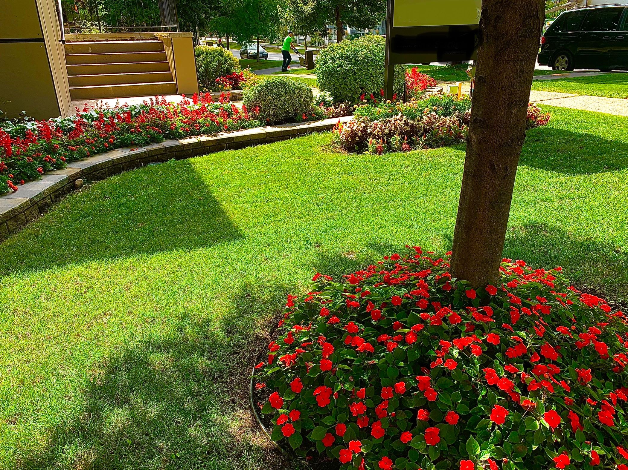 J.R GROUNDSCAPE AND PROPERTY MAINTENANCE INC.