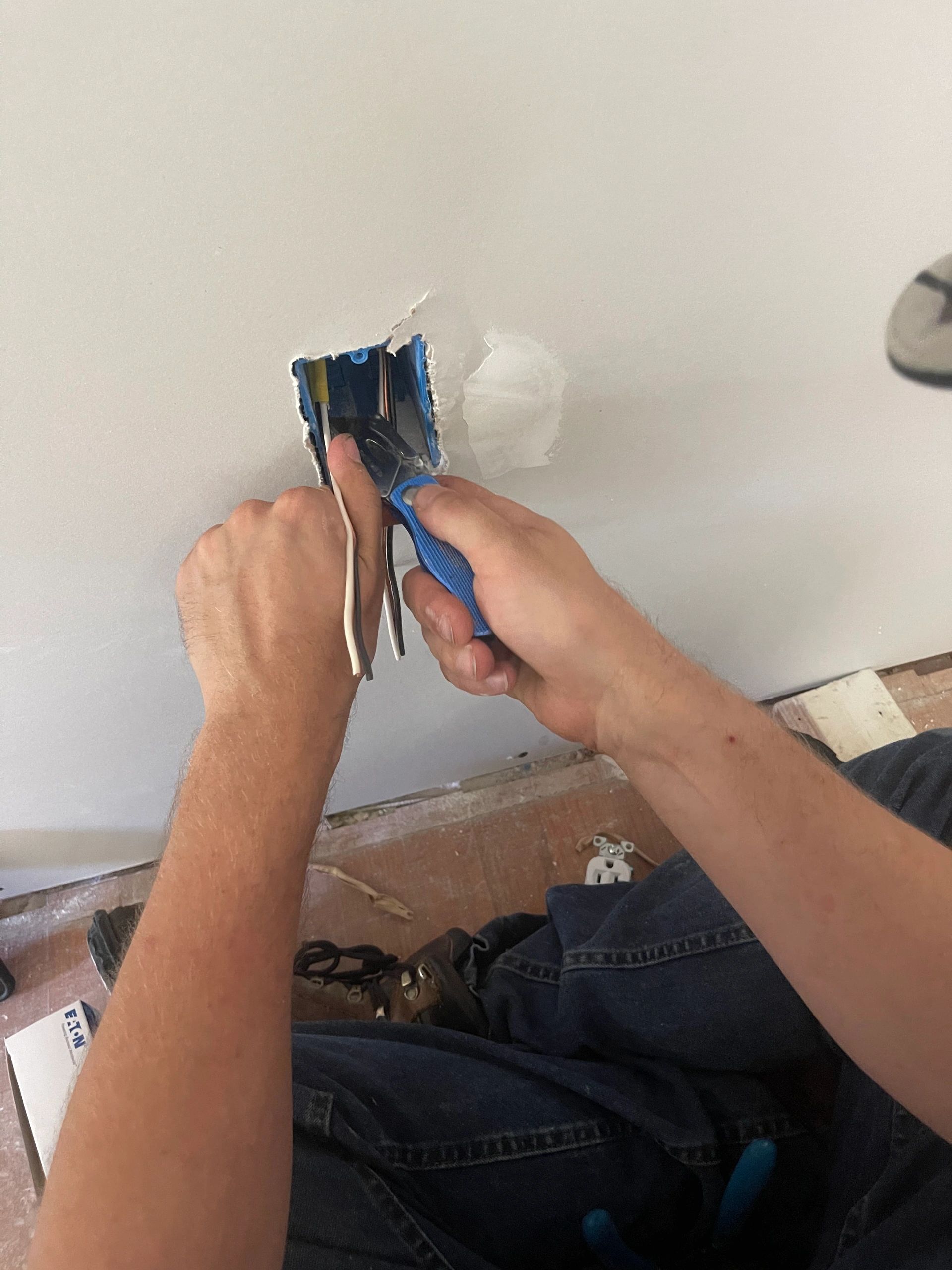 High Quality Electrical Services - Evolve Electrical Services LLC