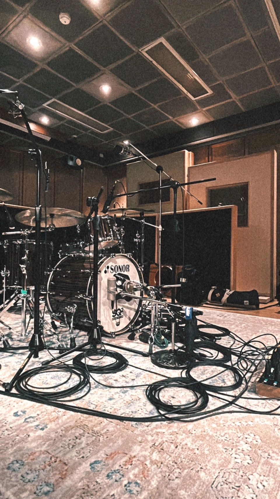 PLATINUM STUDIO