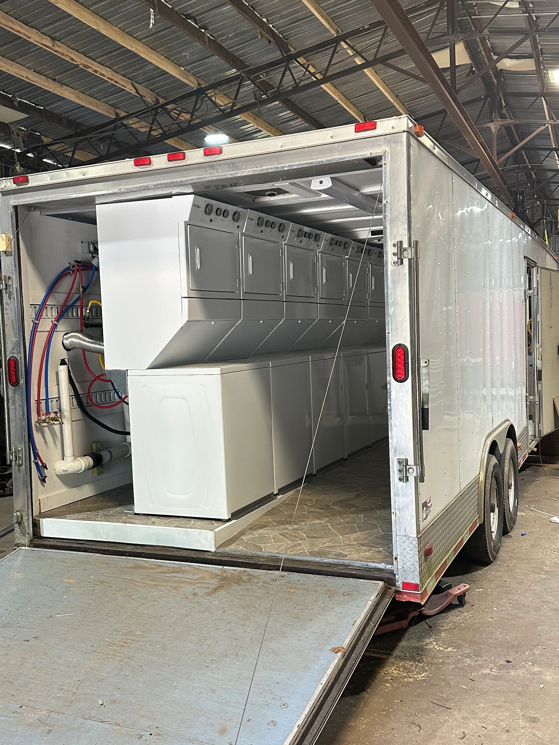 Shower and Laundry Trailers | Aurora Clean