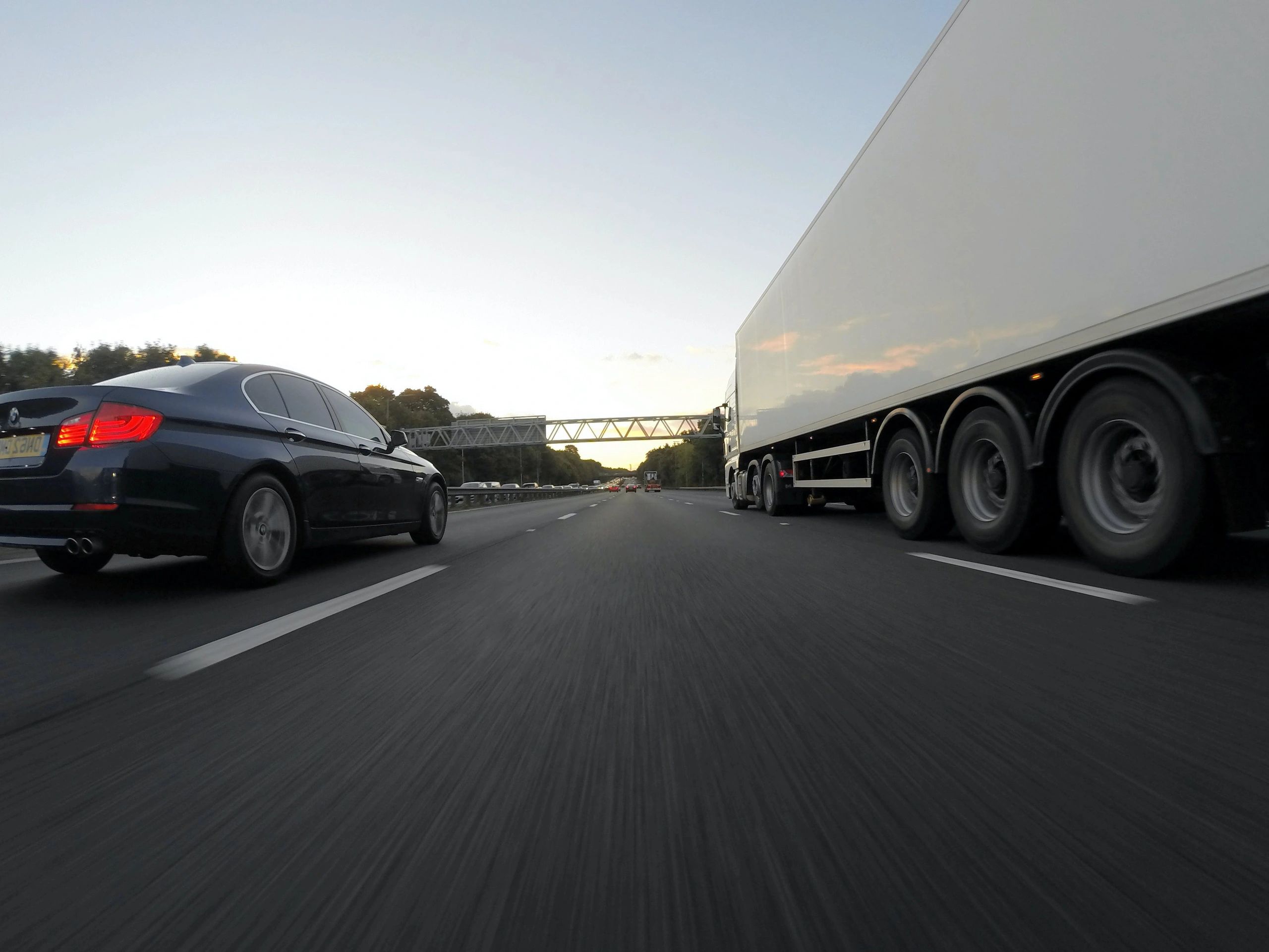 Same Day Taxi Truck Service - Quick Cargo