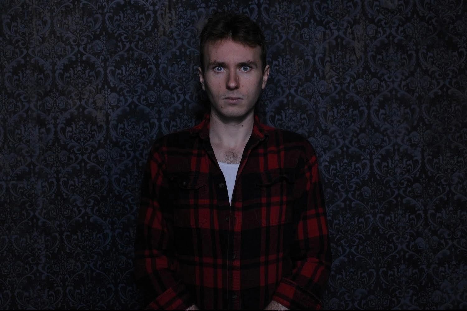 Theatrical & Commercial Acting | Alex Savage