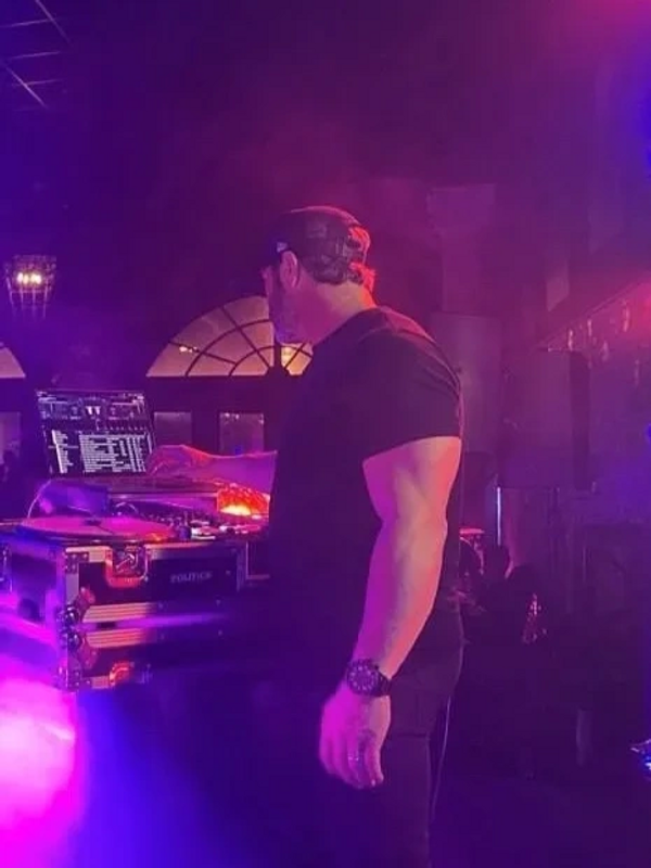DJ Mike Jamez