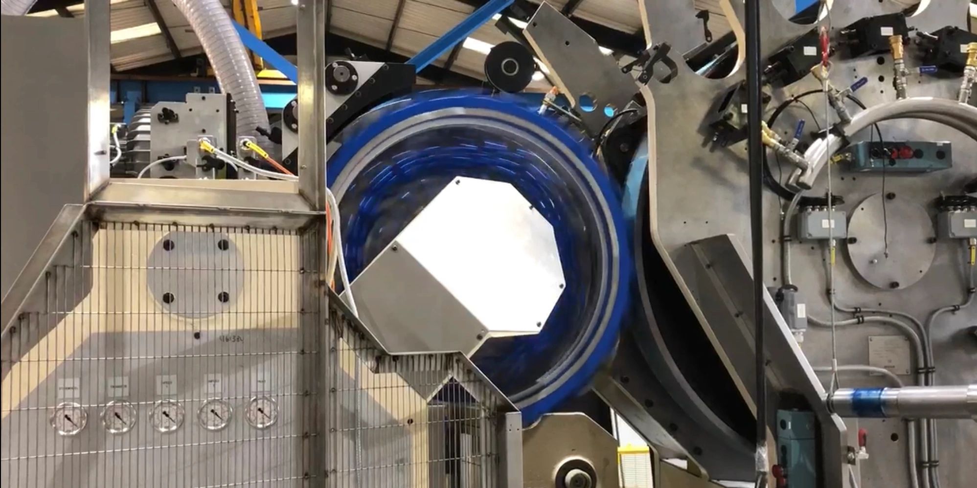 New can decorator ready for the long journey to site.