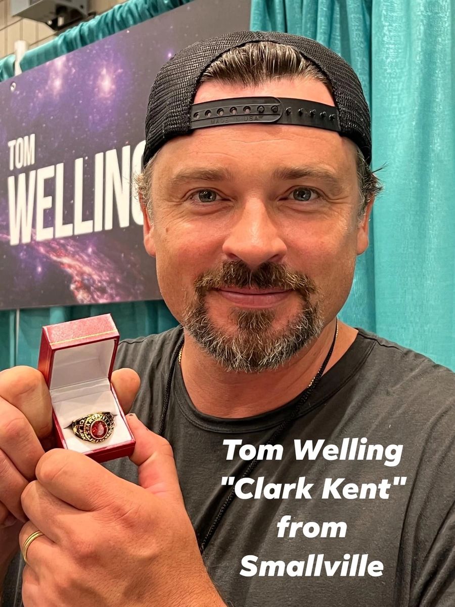 Smallville Red KRYPTONITE Class Ring