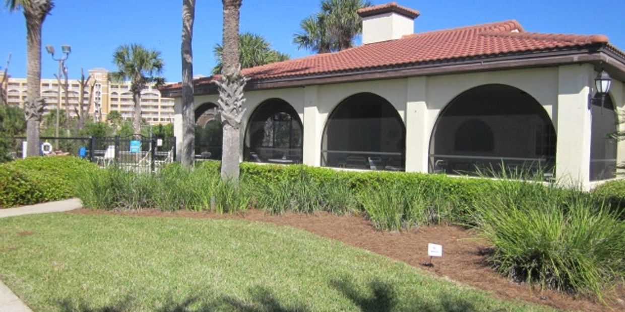 REC CENTER & SPORTS CLUB