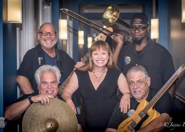 Lorelei on the Rocks