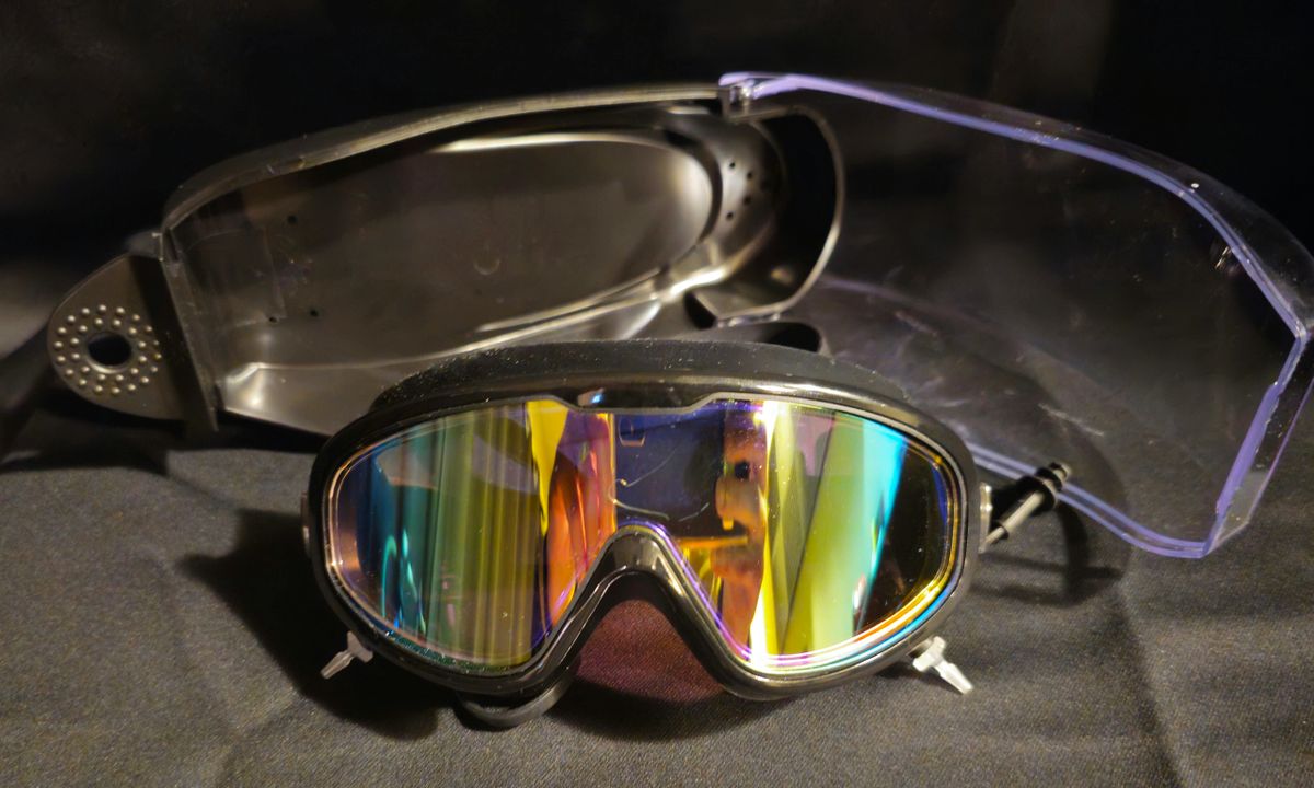 Hydrogen Eye Goggles (Dual Port) with Travel Case