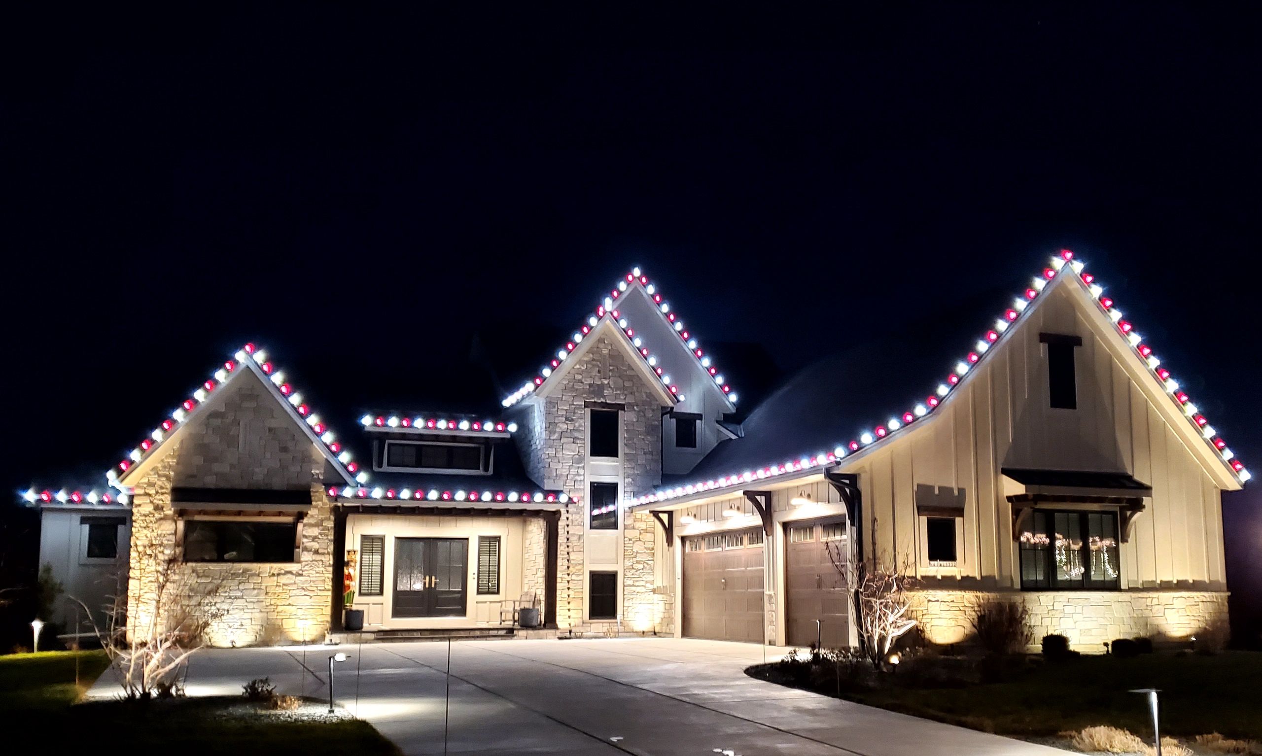 Christmas Light Installers, Landscape Lighting Installers and Permanent ...