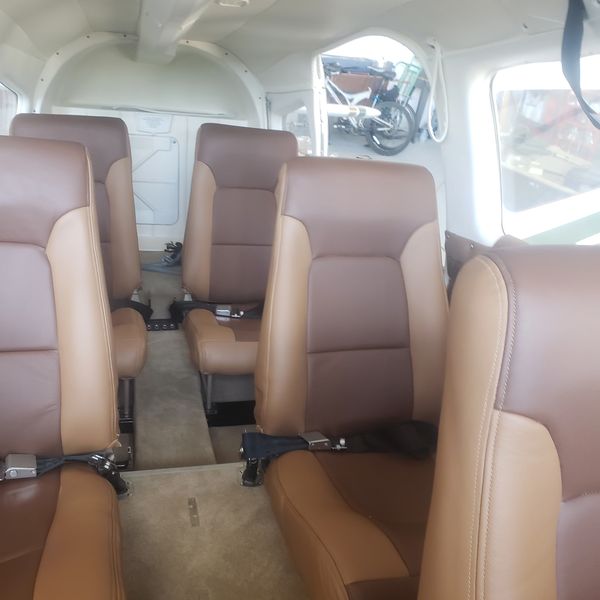 C&C CUSTOM AIRCRAFT INTERIORS