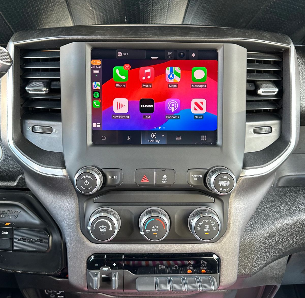 2019-2024 RAM 8.4 Uconnect 5 UBD w/ wireless CarPlay and Android Auto