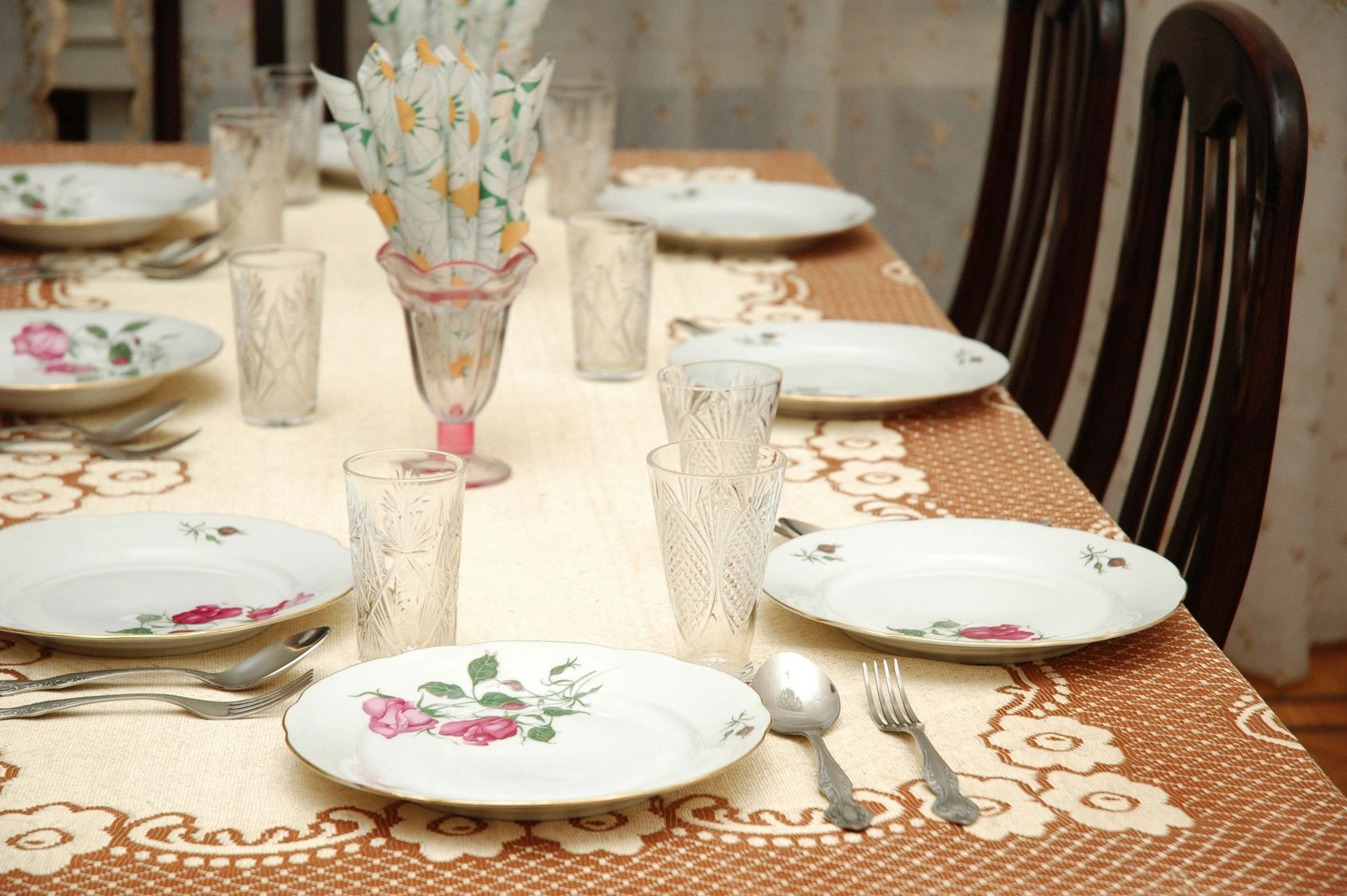 We Save The Plate - Vintage Dinnerware, Dinnerware Sets