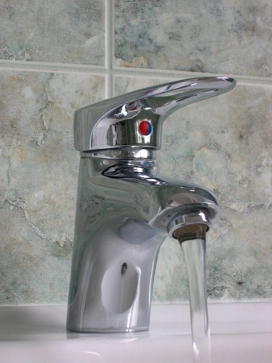 TapWasher Edinburgh Plumbers About us | Tapwasher.co.uk