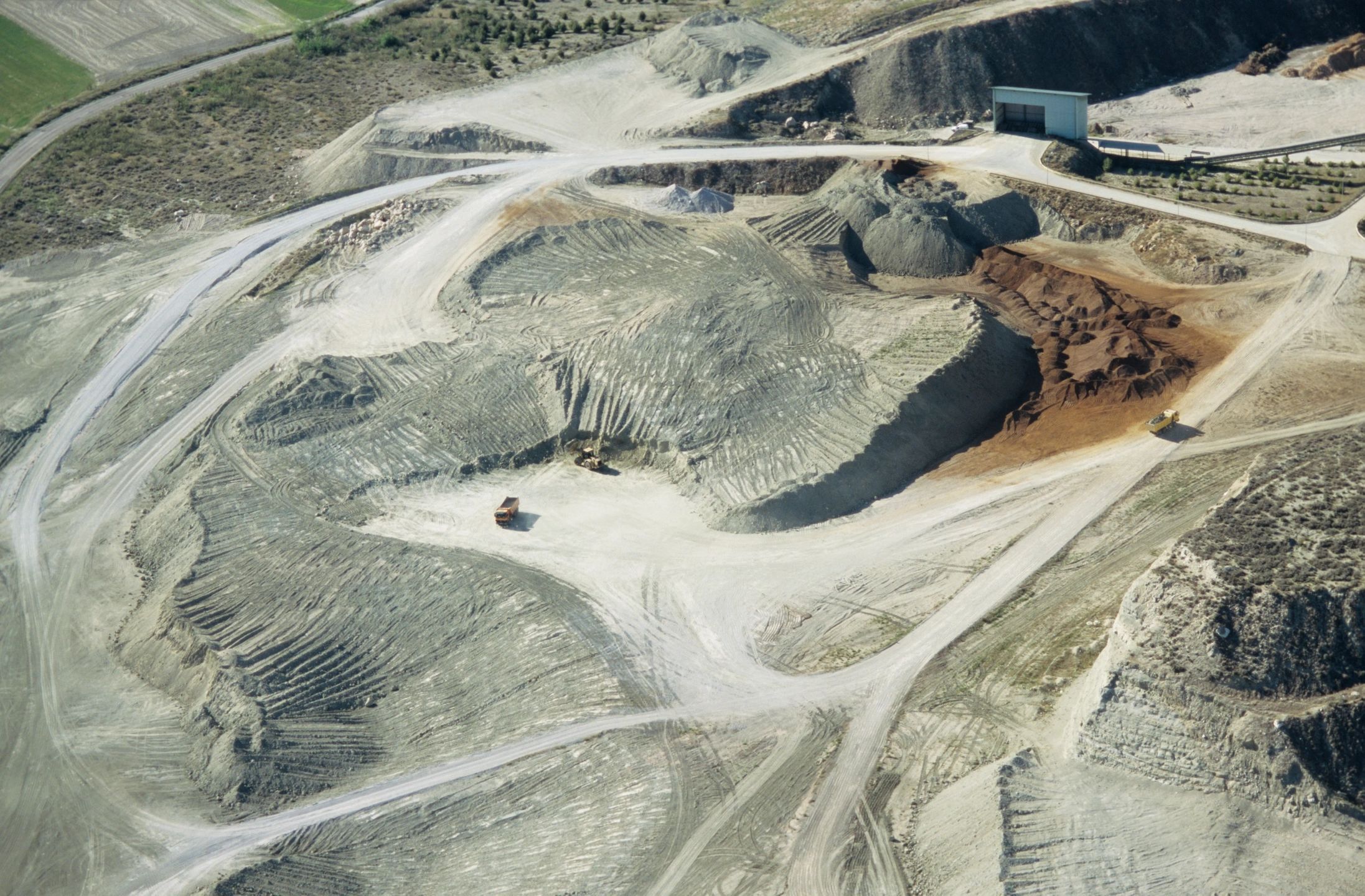 Gravel Hauling Services | Reliable and Efficient