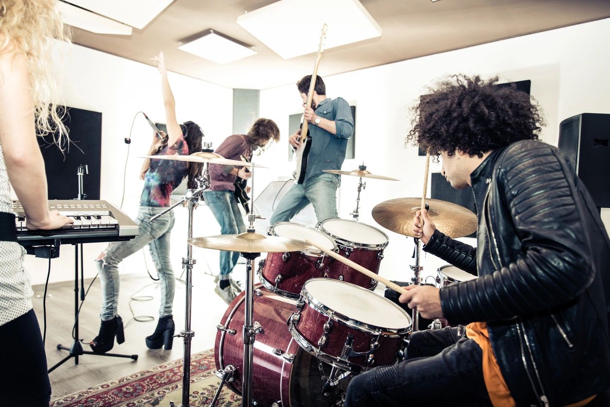 X - TALENT
