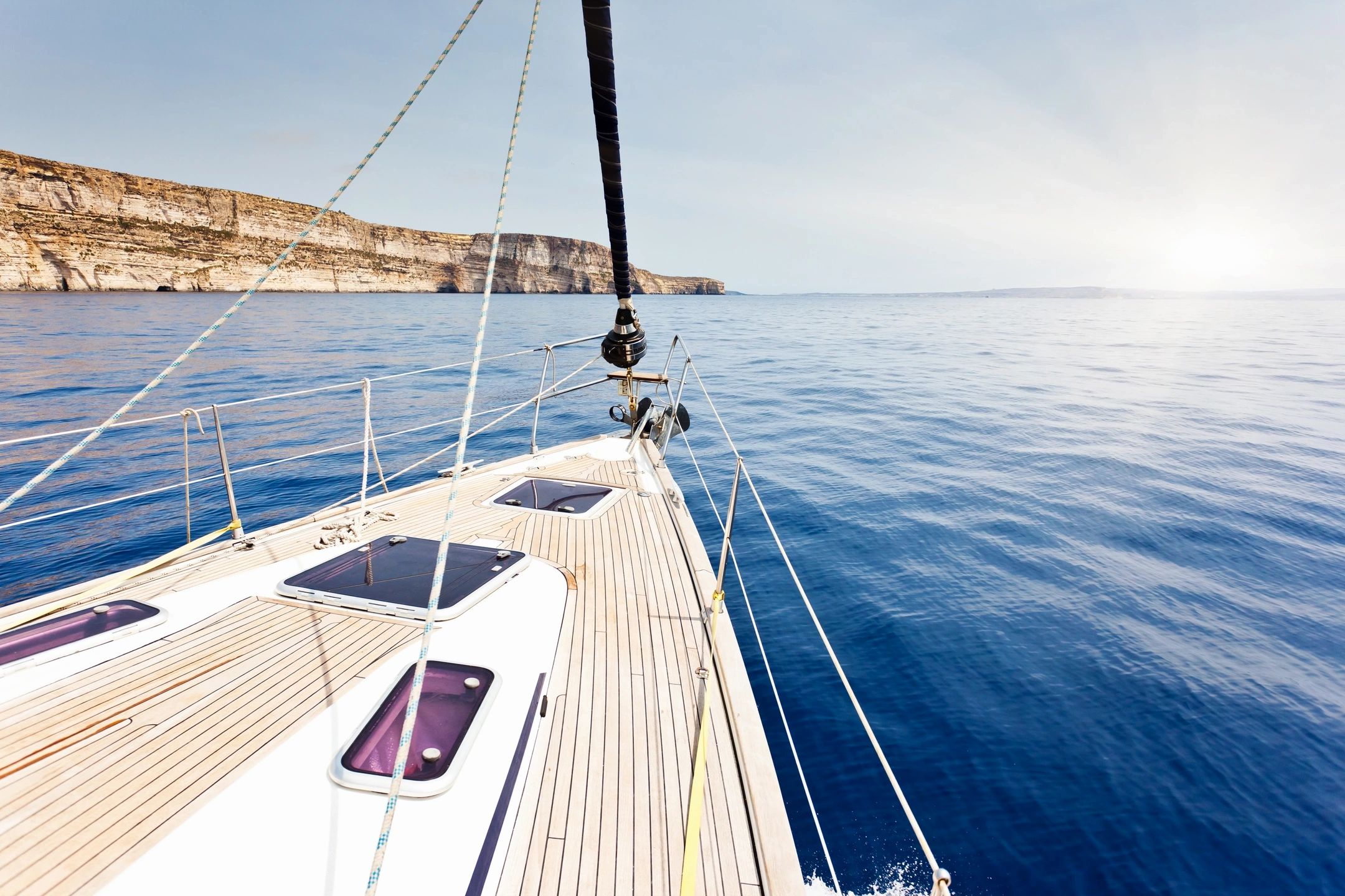 Freedom Sailing - Alquiler De Barco Velero Charters