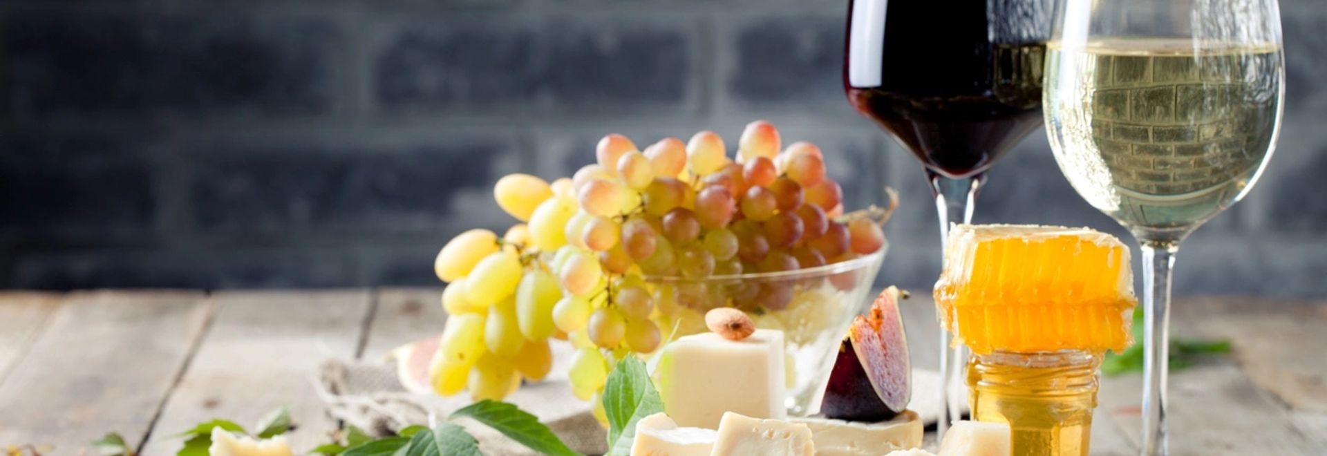 Get ready for Summer Wine Tasting with this VIP Card