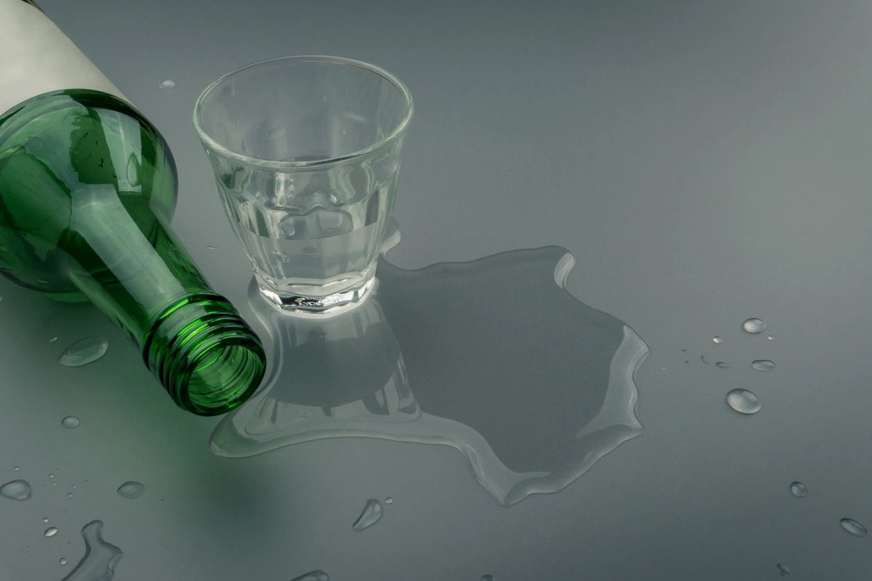 Unmasking the Truth: Are You / Am I an Alcoholic, Alchie, Alchy