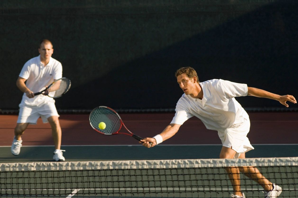 Expert Tennis Instruction and Classes